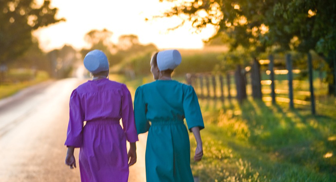 New Amish Country Tour Gives Insights to Amish Women - Going On Faith ...