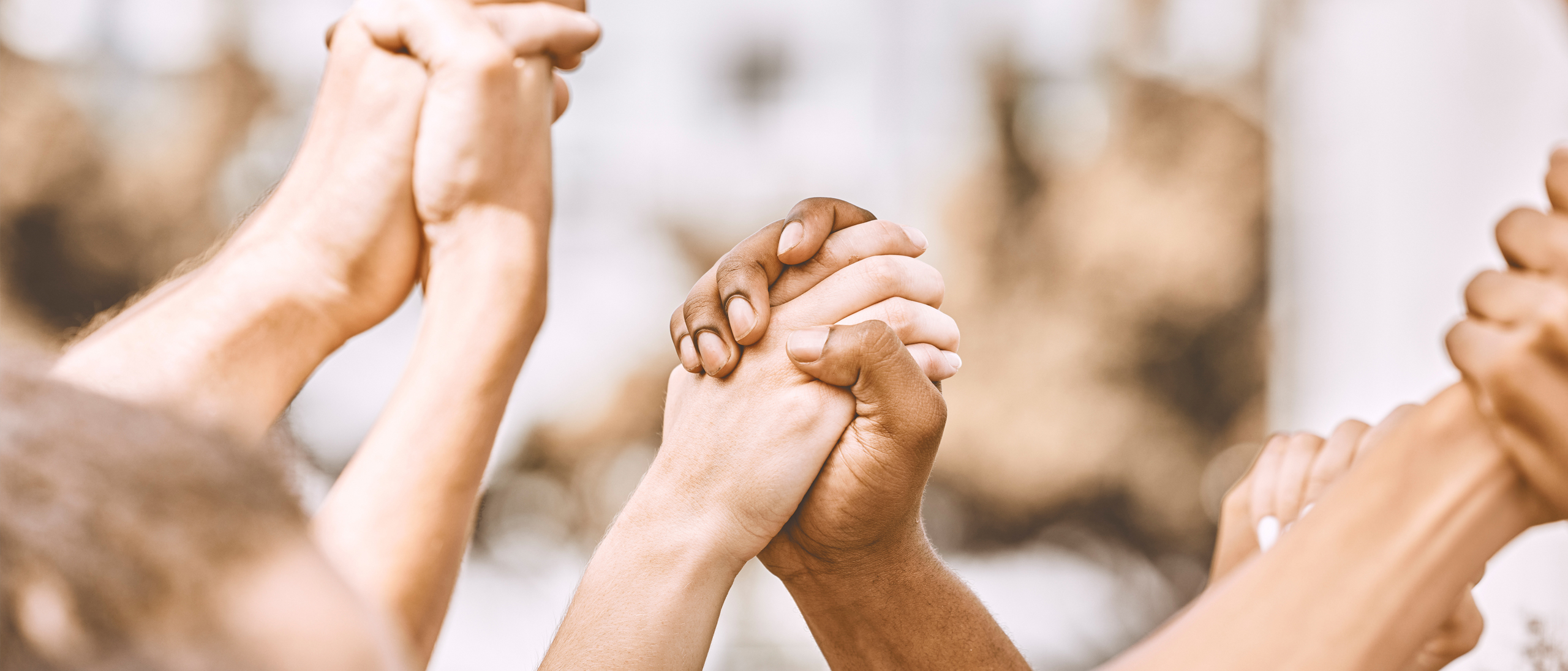 Embracing the Power of the Crowd - Going On Faith | Church Group Travel ...